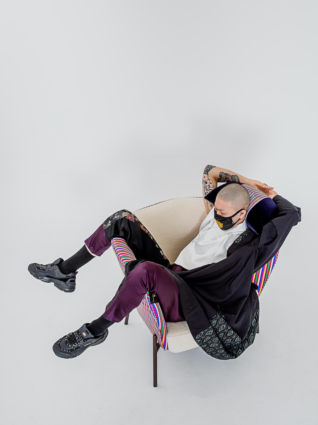 Saekdong: Multi-stripes - KALTBLUT Magazine