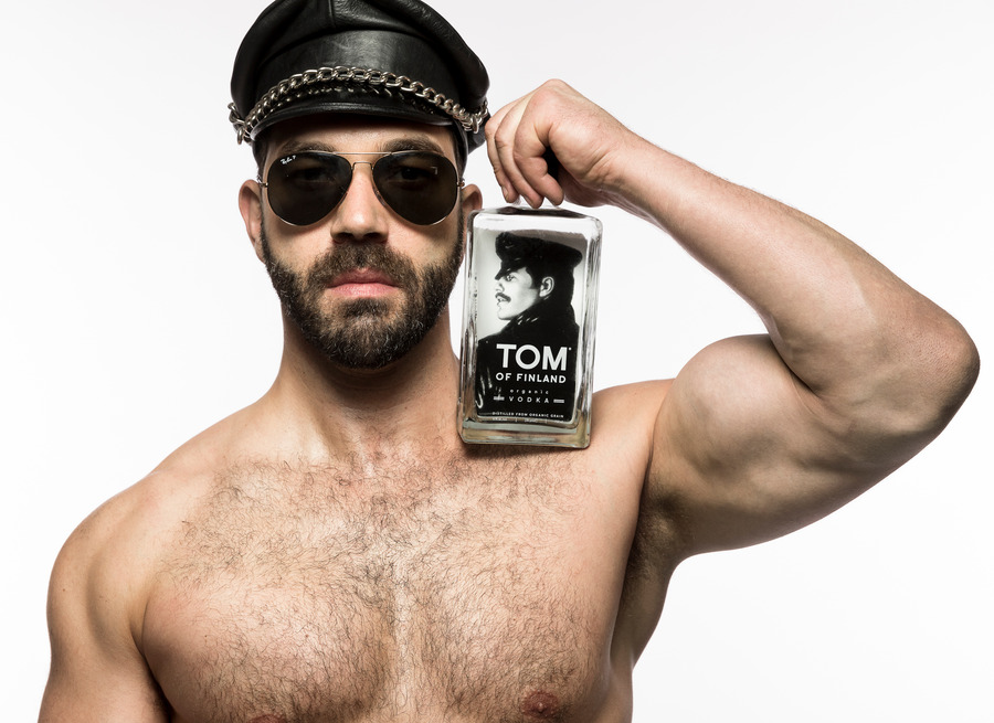 Living the Tom of Finland Fantasy - KALTBLUT Magazine