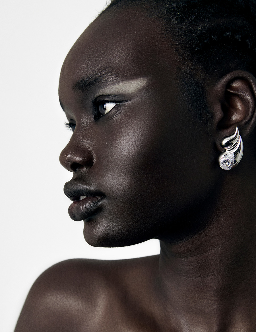 All feelings aligned - KALTBLUT Magazine