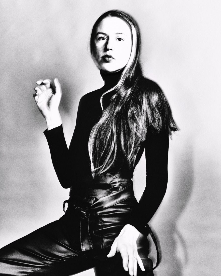 Dive Into the Surreal: Elizaveta Porodina's "Un/Masked" at Fotografiska ...